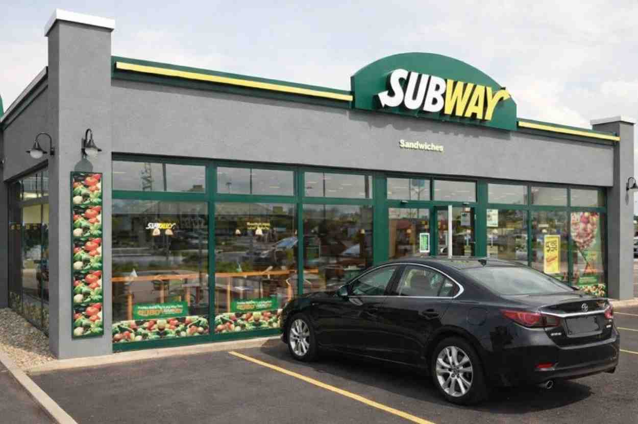 How To Get Your Subway Pay Stubs and W-2s (Complete Guide)